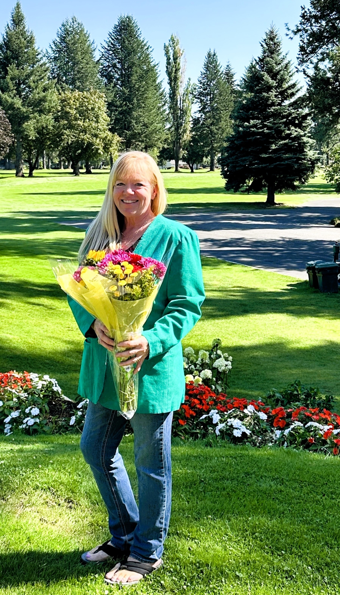 Ladies 9 Hole Golf – Twin Lakes Village Golf Course